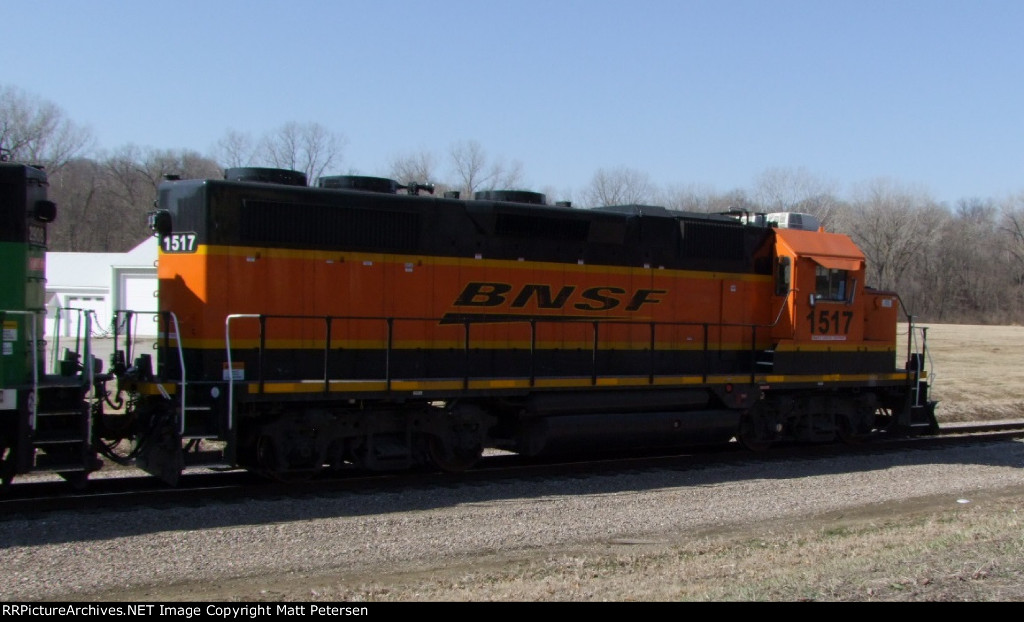 BNSF 1517
